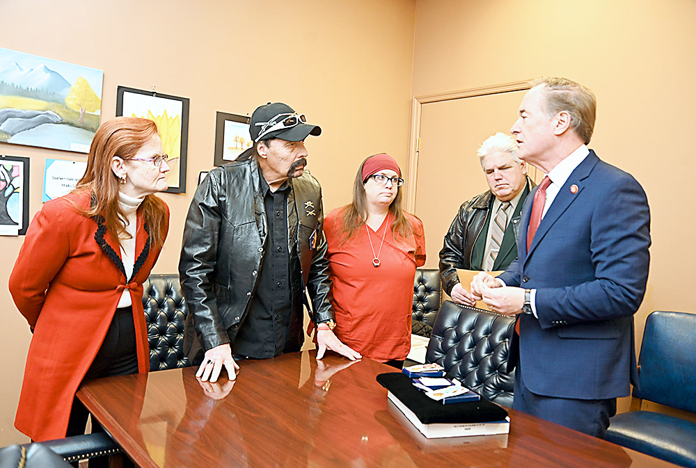 WWII vet finally gets medals | News, Sports, Jobs - Altoona Mirror